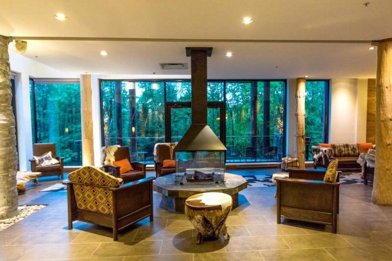 Discover The Wendake Hotel Musee Premieres Nations In Quebec City ...