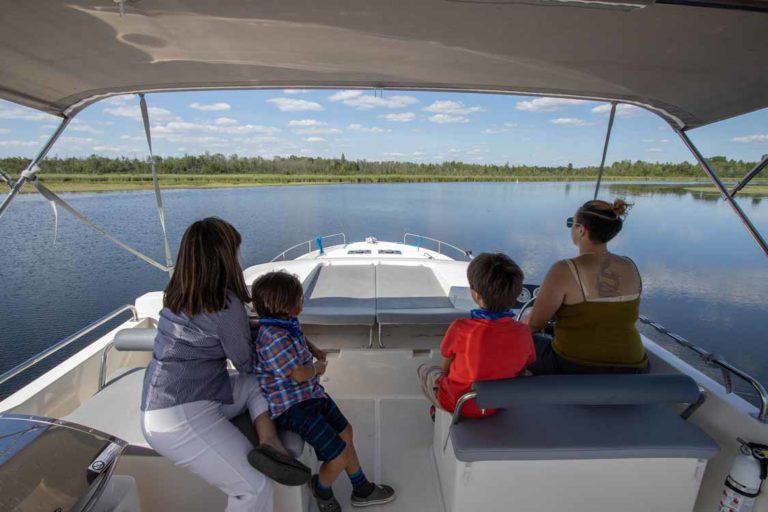 Step Back In Time In Perth, Ontario One of the Prettiest Towns in ...